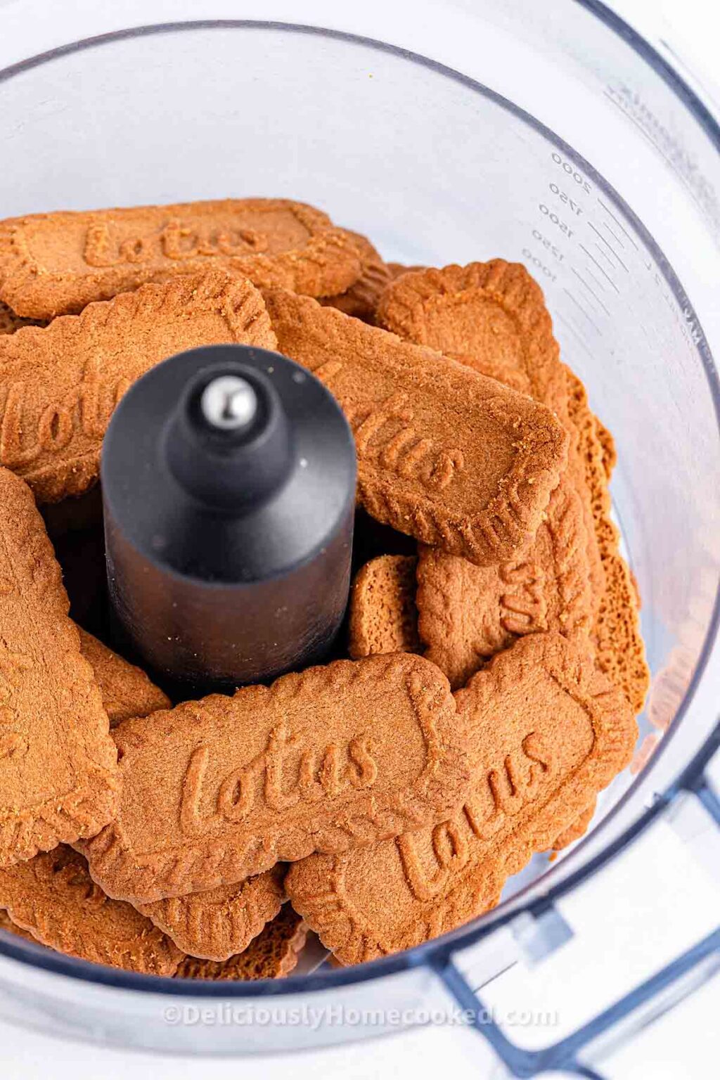 Biscoff cookie crust recipe - Deliciously Home Cooked