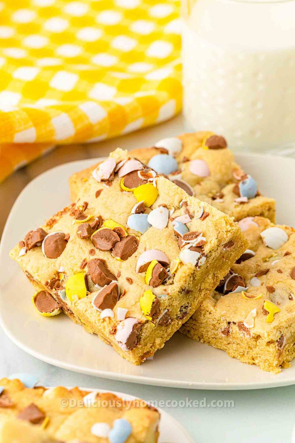 Cadbury mini egg cookie bars - Deliciously Home Cooked