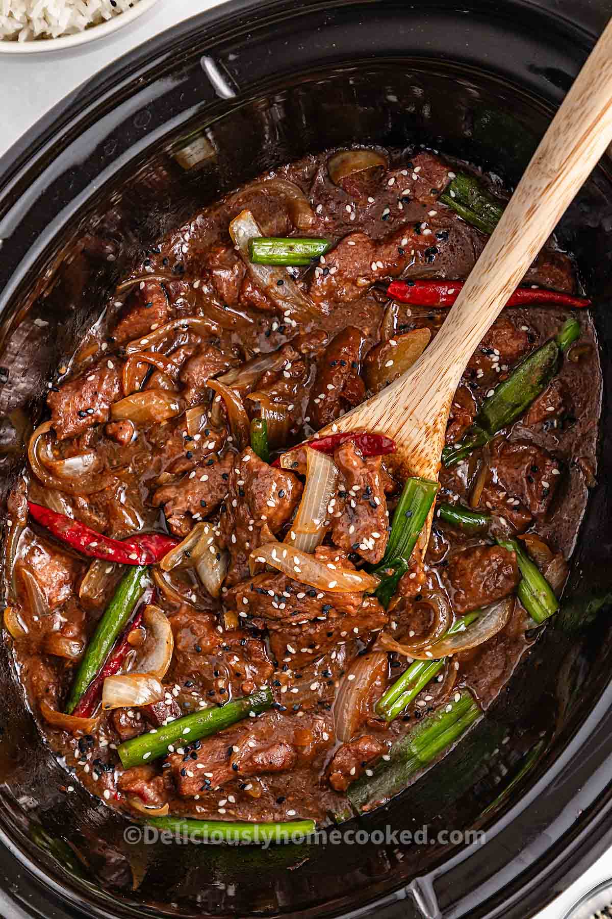 Slow cooker Mongolian beef recipe - Deliciously Home Cooked