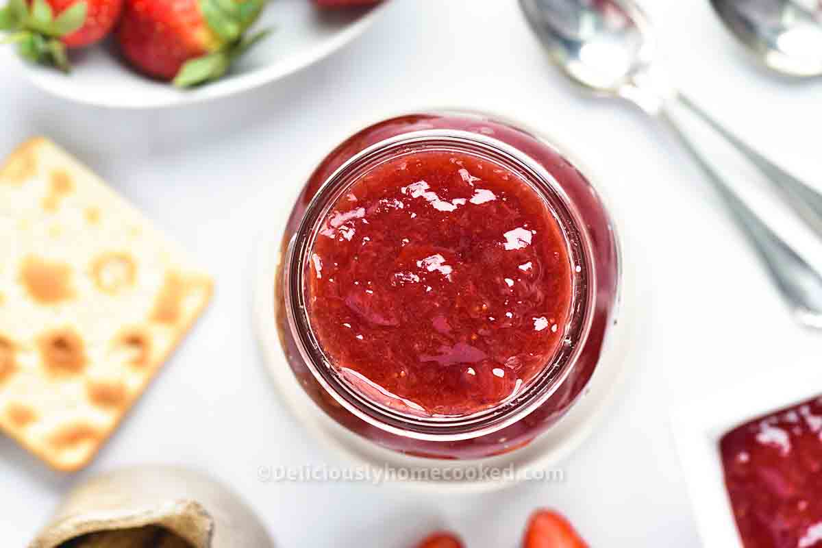 Strawberry jam recipe - Deliciously Home Cooked