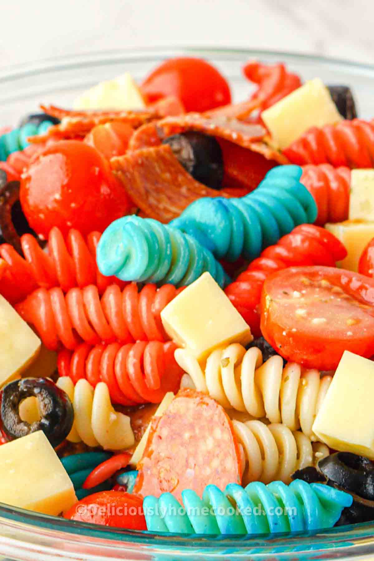 Red white and blue pasta salad - Deliciously Home Cooked