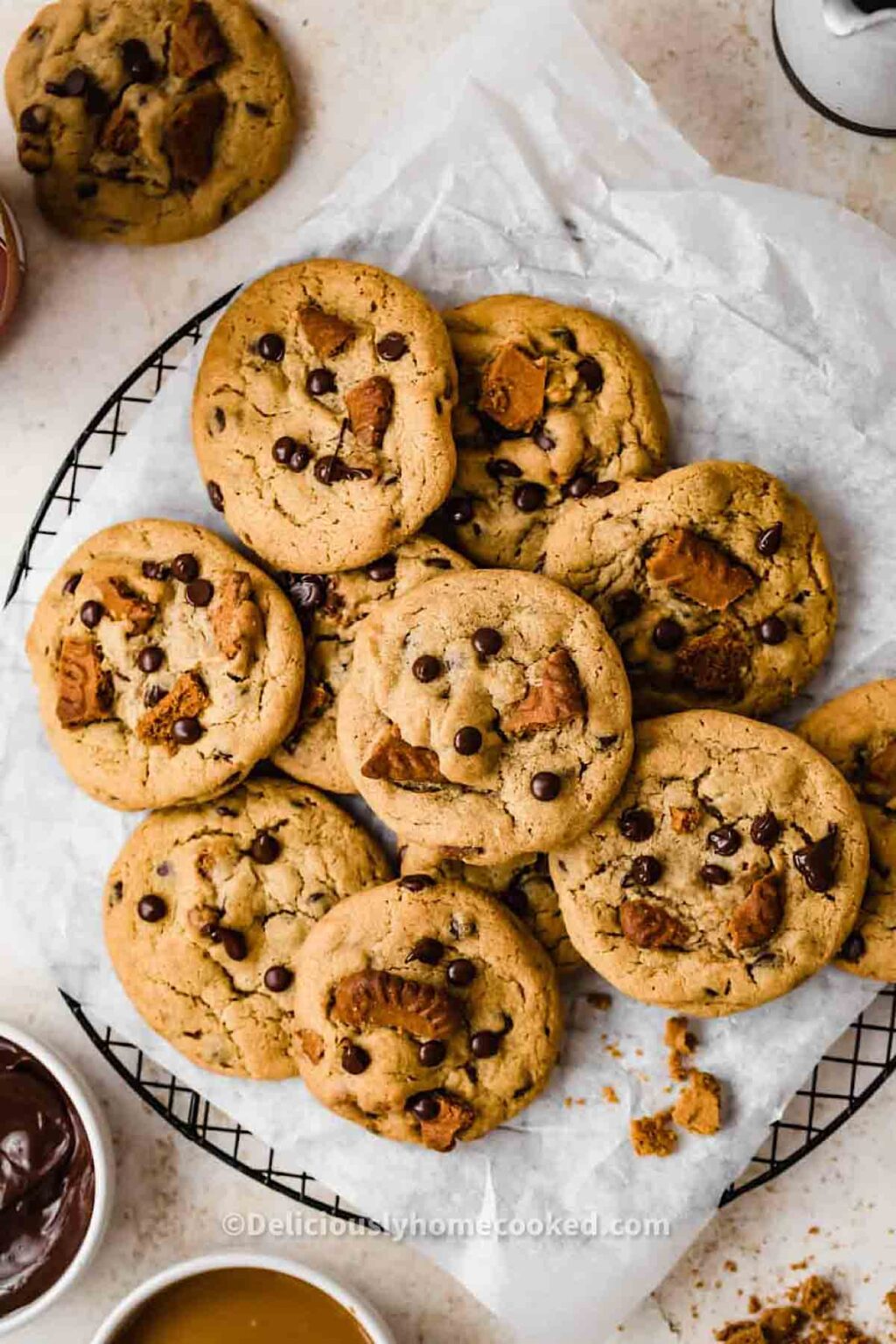 Biscoff chocolate chip cookies recipe - Deliciously Home Cooked