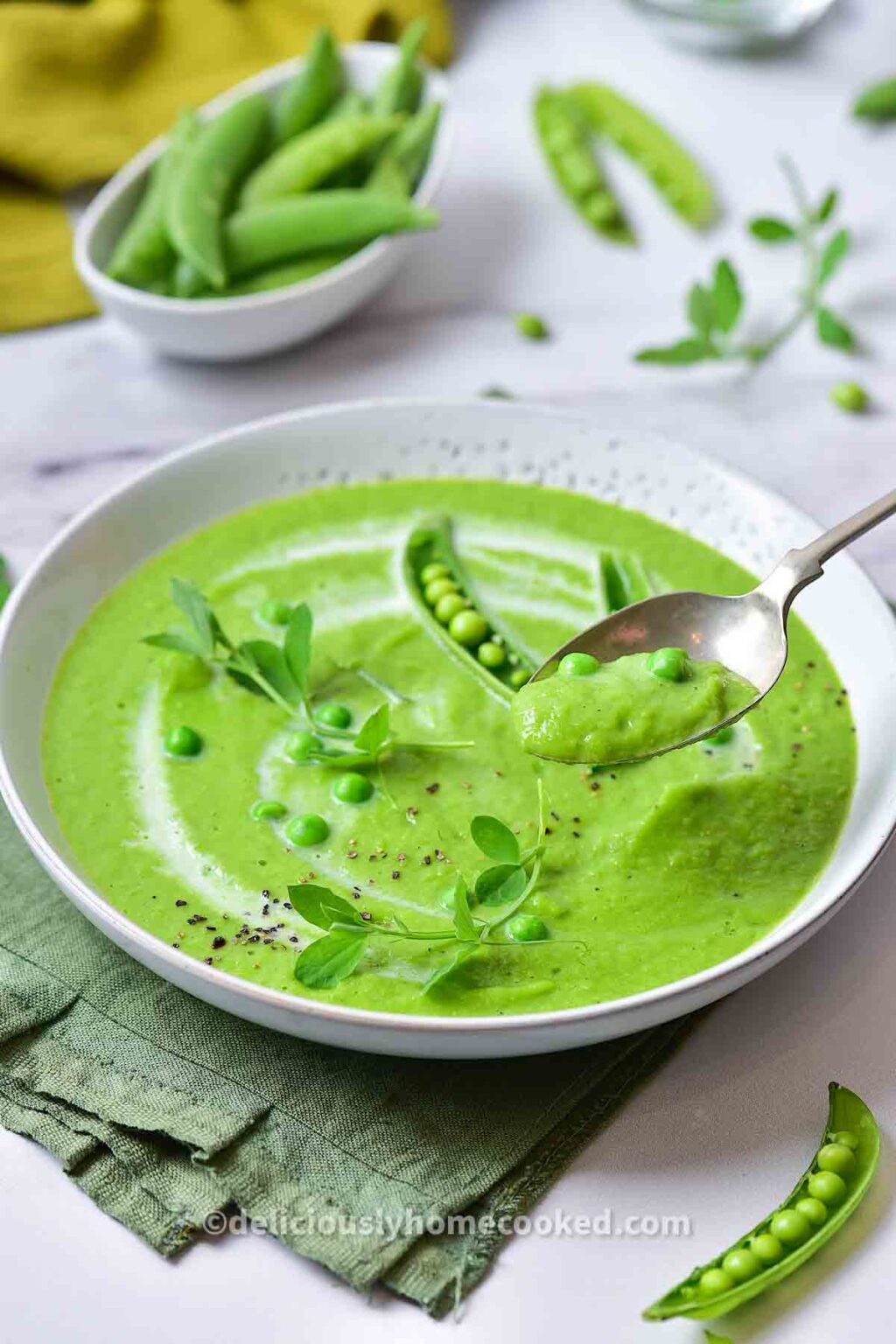 Easy creamy green pea soup - Deliciously Home Cooked