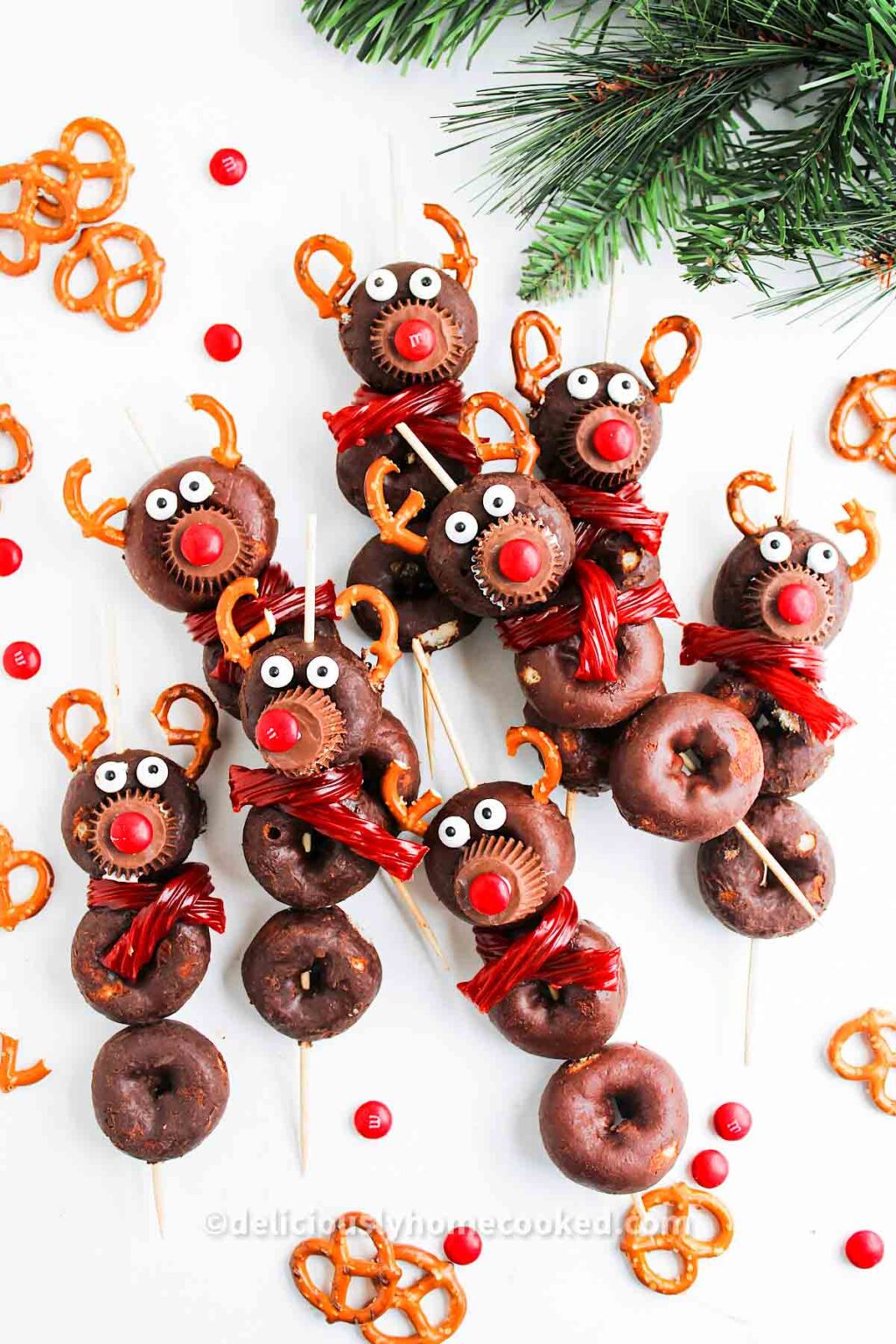 Reindeer donut skewers - Deliciously Home Cooked