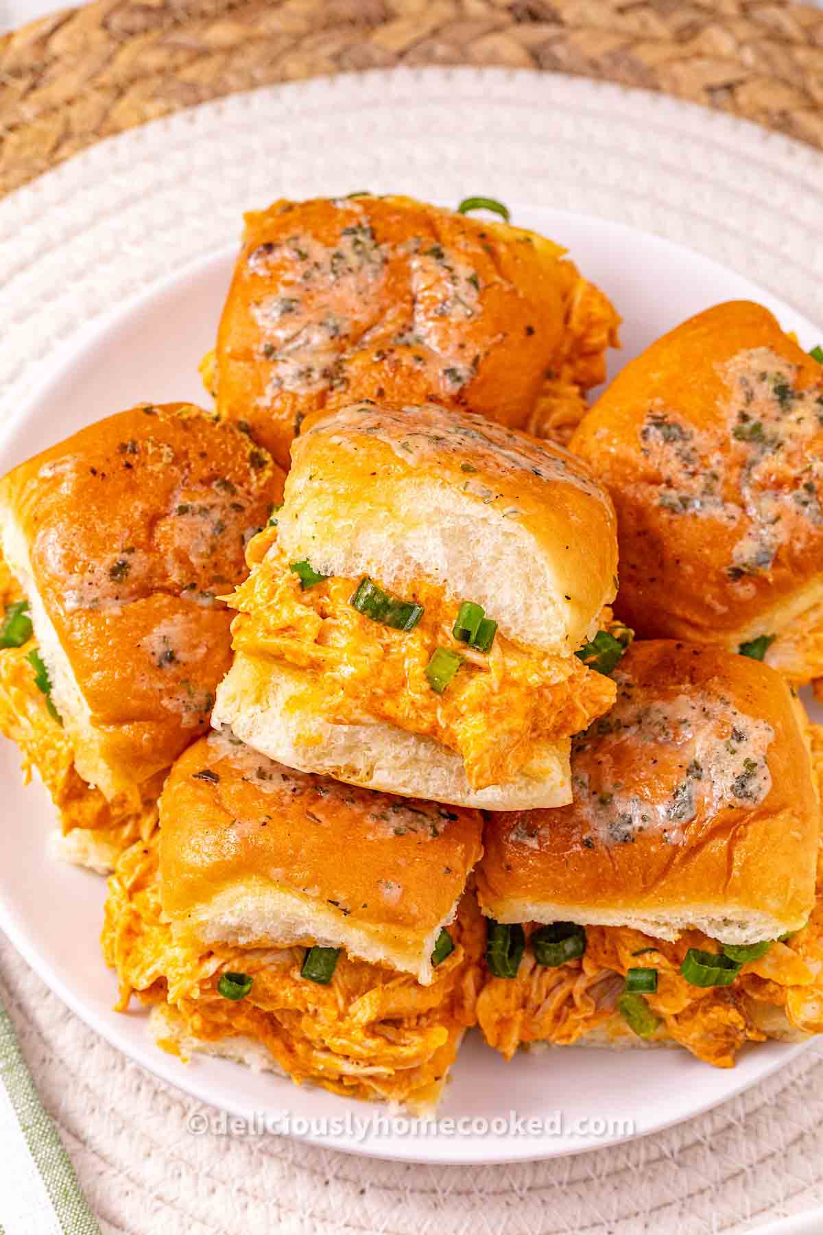 Buffalo chicken sliders - Deliciously Home Cooked