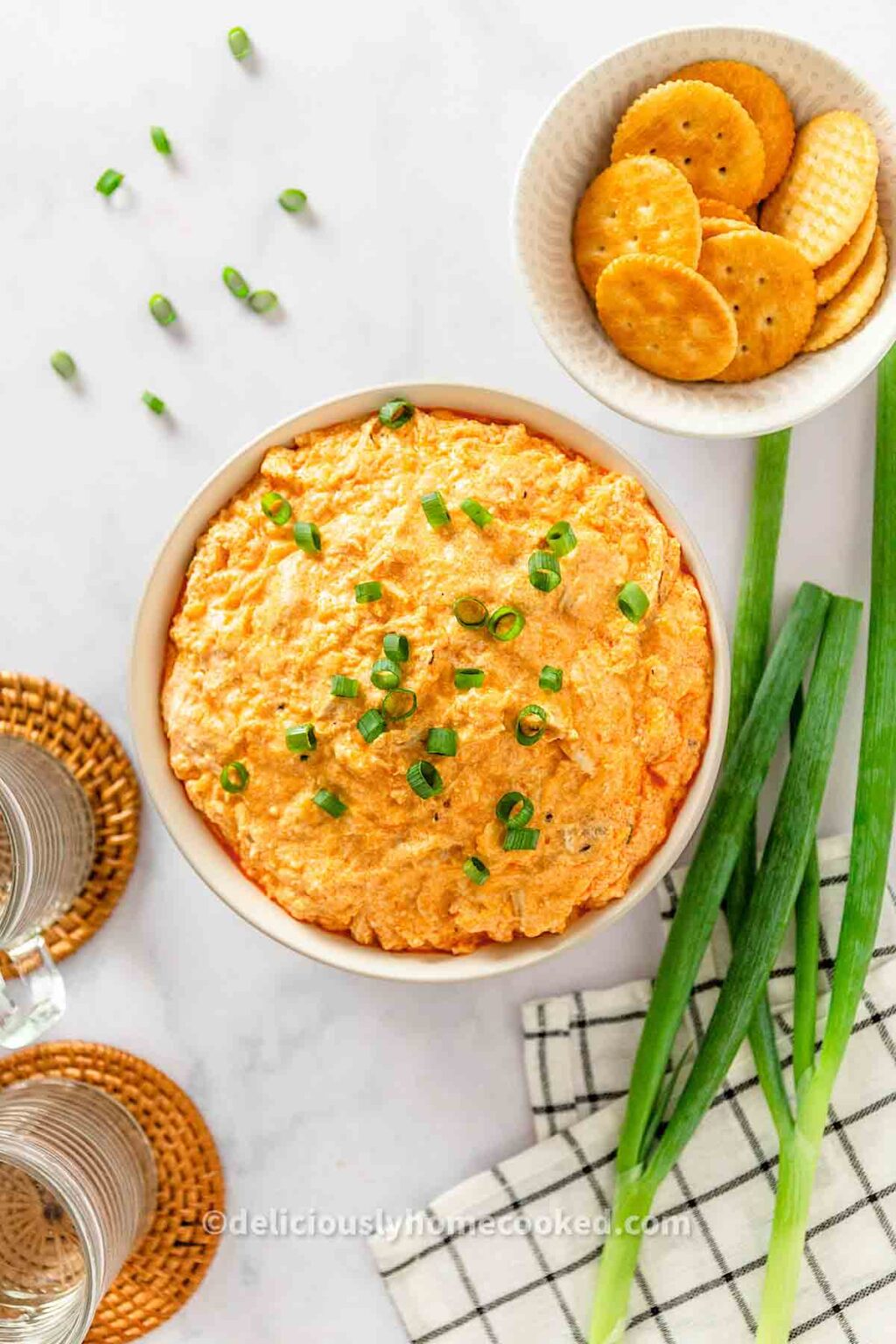 Slow cooker buffalo chicken dip - Deliciously Home Cooked