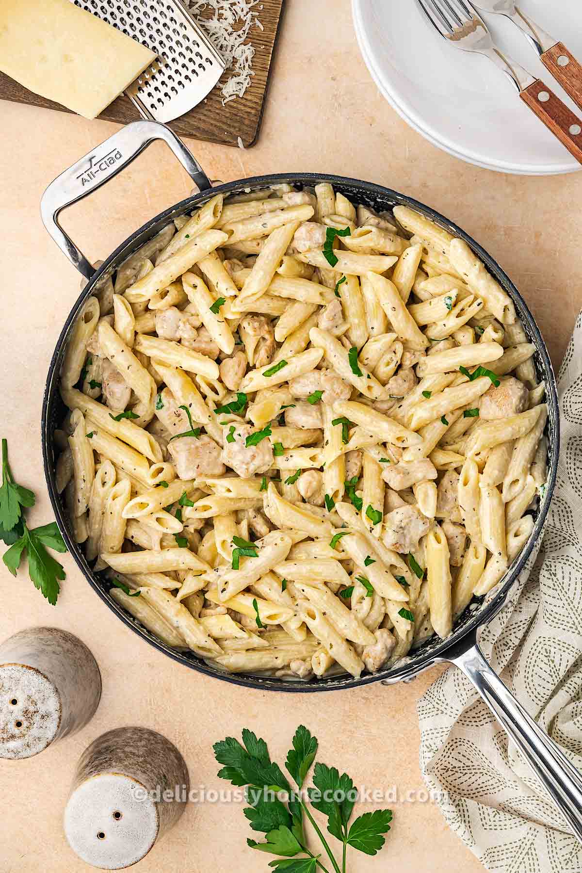 Creamy Chicken Pasta Recipe (Easy One-Skillet Dinner)