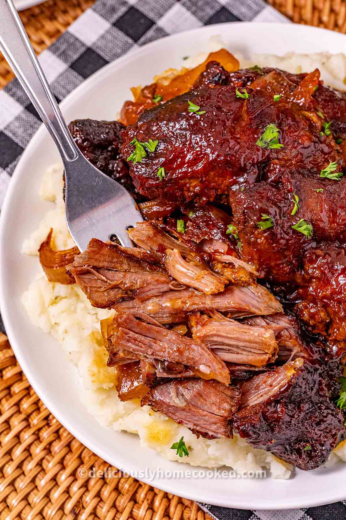 Slow Cooker Country Style Ribs (Juicy and Fall apart tender)